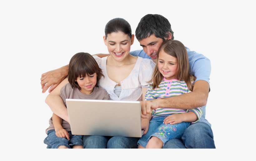 Familia-internet2 - Familia Usando Internet Png Transparent PNG ...