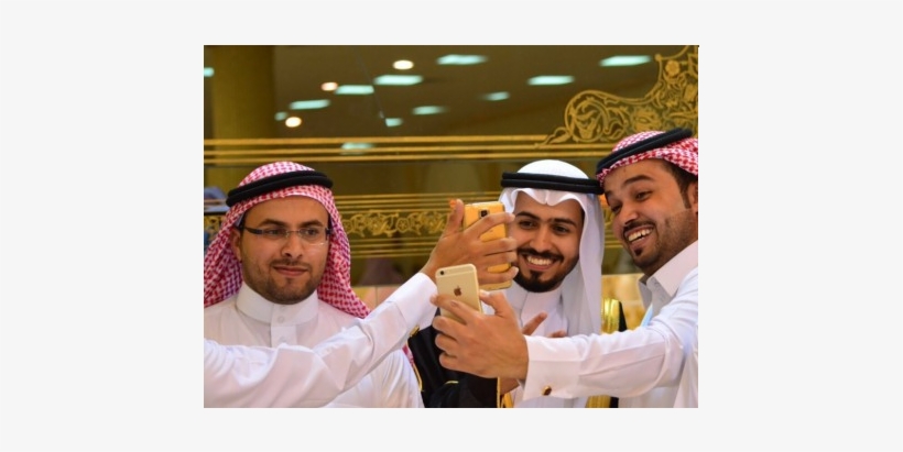 The Traditional Marriage In Saudi Arabia - Marriage Transparent PNG ...