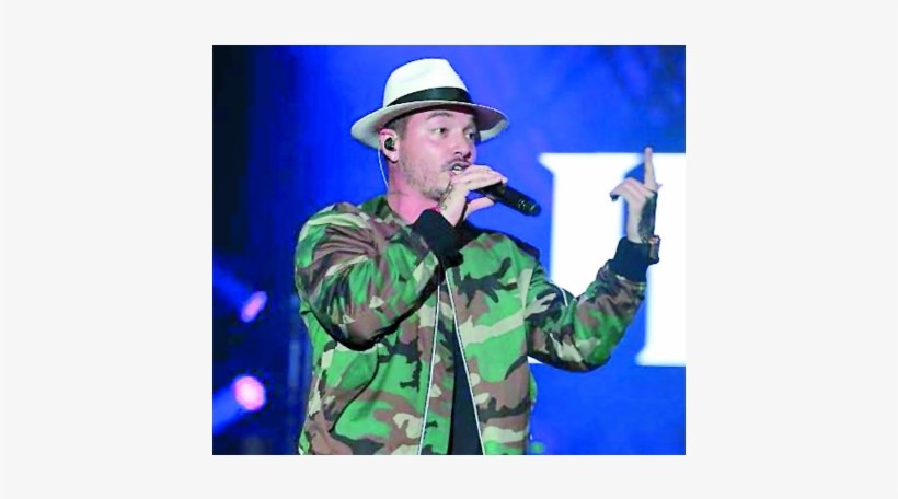 J Balvin - - Singing Transparent PNG - 667x375 - Free Download on NicePNG